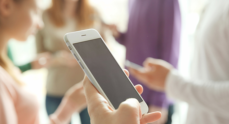 Screen Addiction Affects Physical and Mental Health | Premier Health