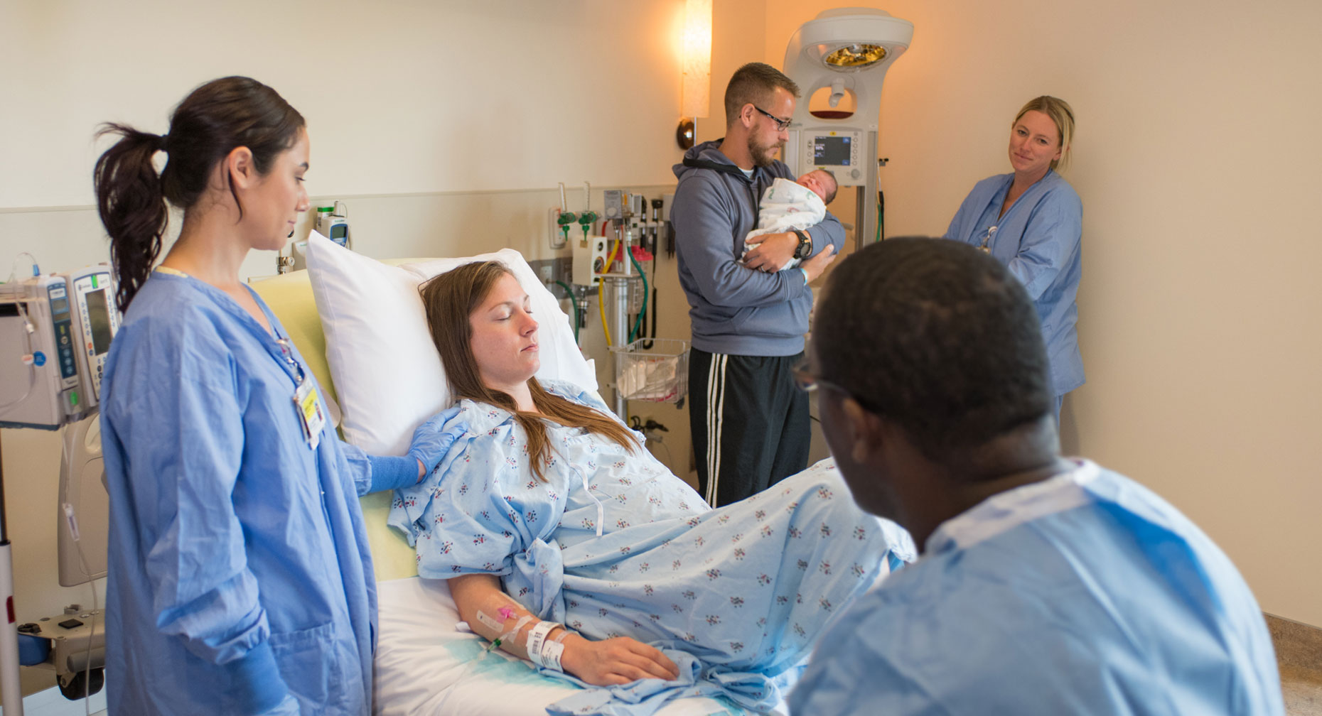 finishing-up-the-third-stage-of-labor-premier-health
